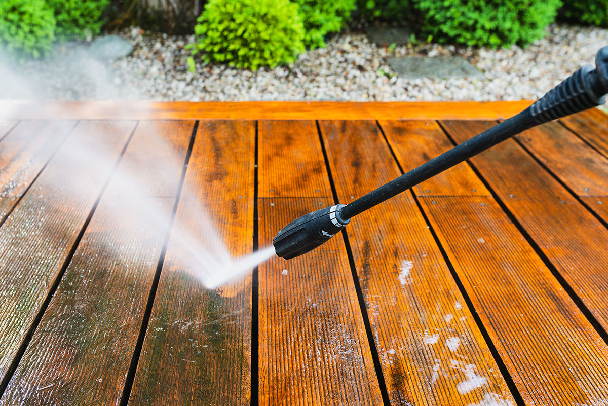 Exterior Cleaning Lake County - FTTB Cleaners